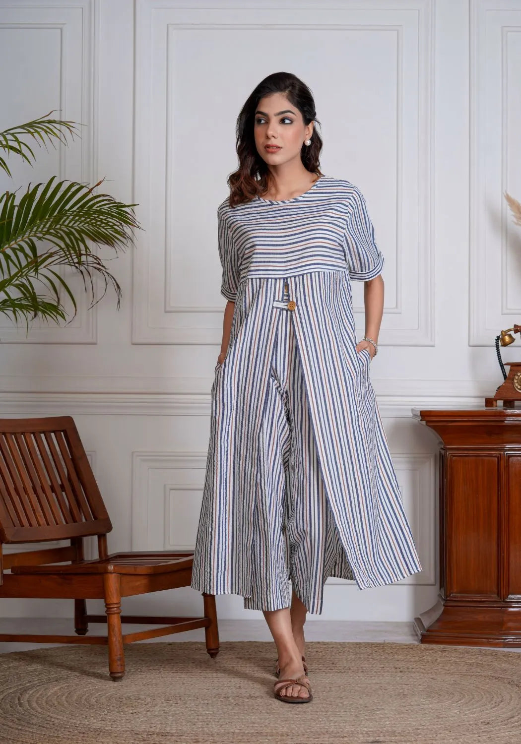 Buy Red Blue Strand Front Cotton Slit Set - House of Nitya